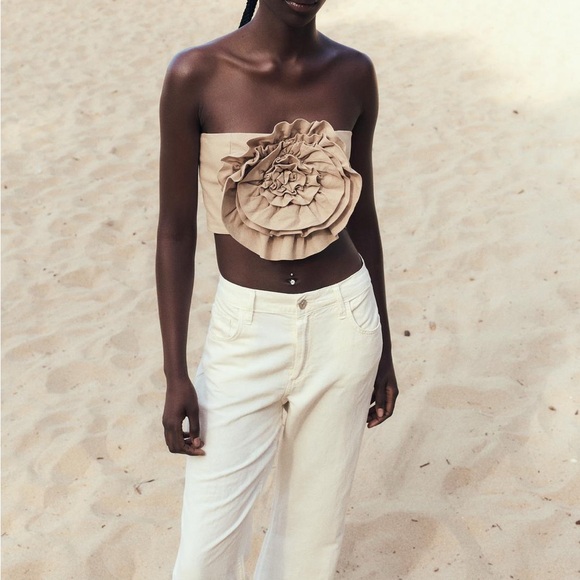 Zara | Tops | Zara Textured Flower Top | Poshmark